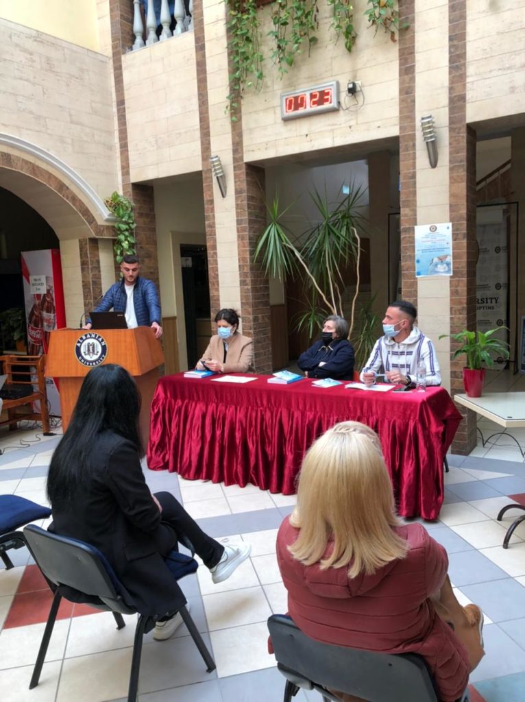 Departamenti i Infermierisë dhe i Fizioterapisë organizoi sot ...